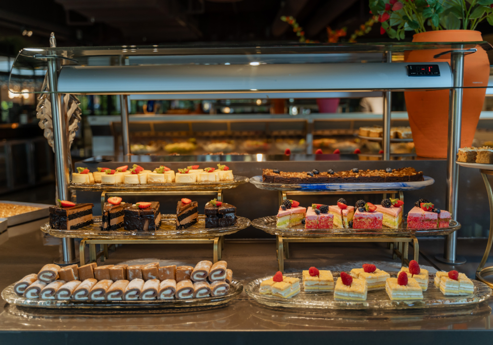 All You Can Eat Restaurant - Corendon Amsterdam Schiphol Airport